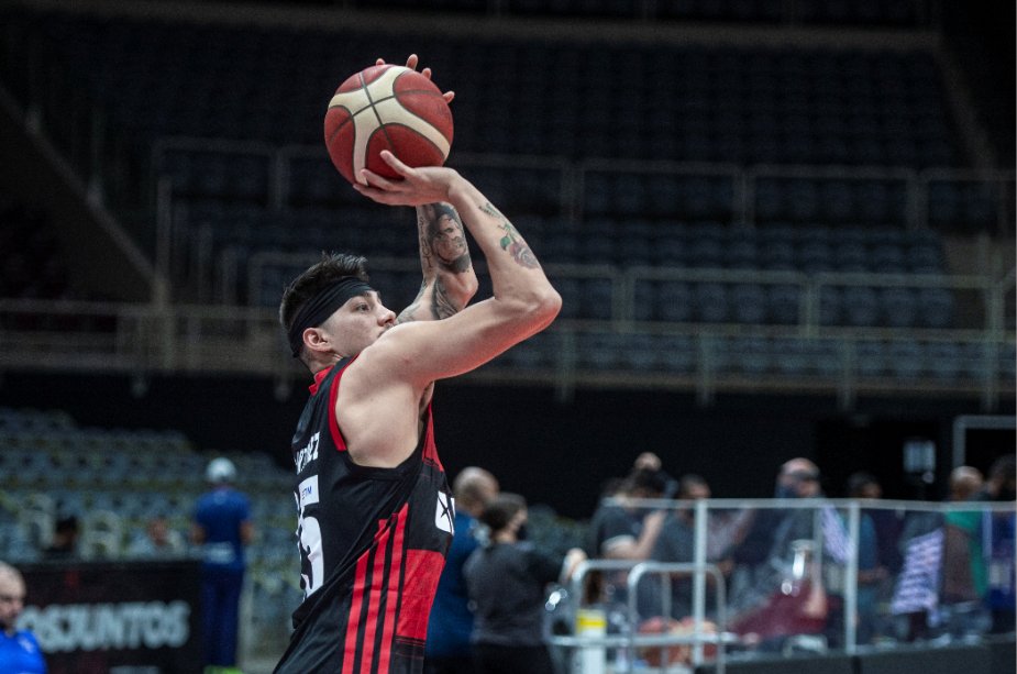 Luke Martinez – a expectativa pela sua terceira temporada no clube e a ...